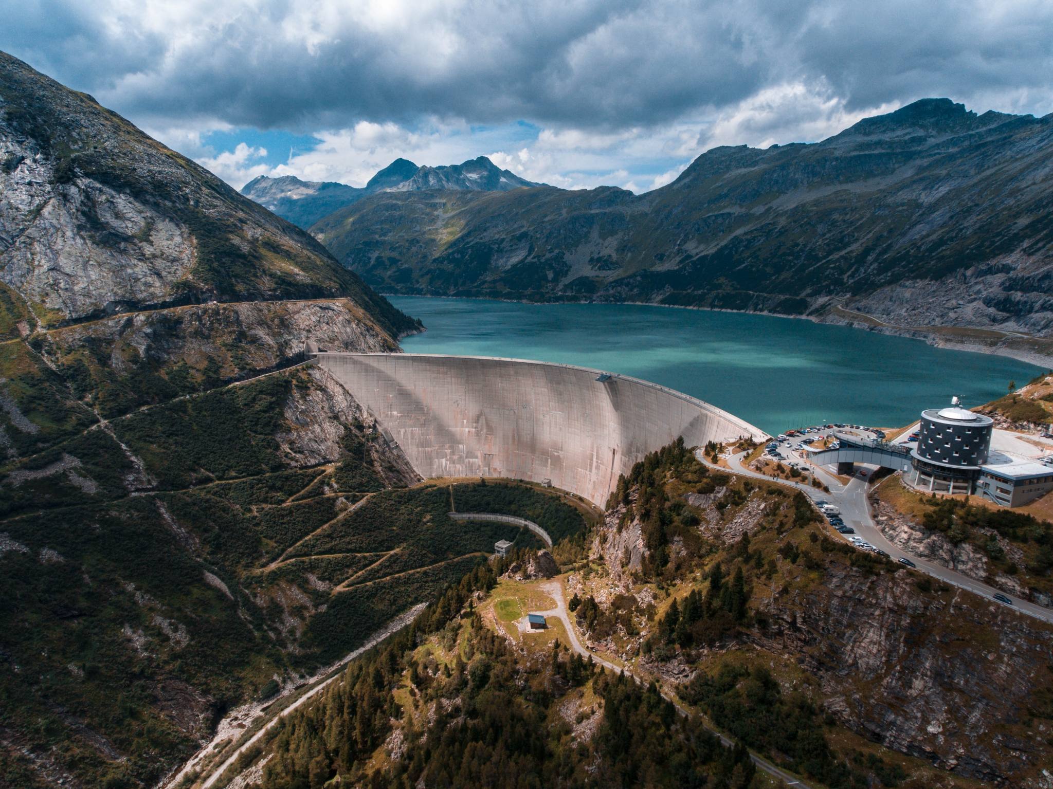 Renewable Energy 101: Hydro Power - Earth Equity Advisors